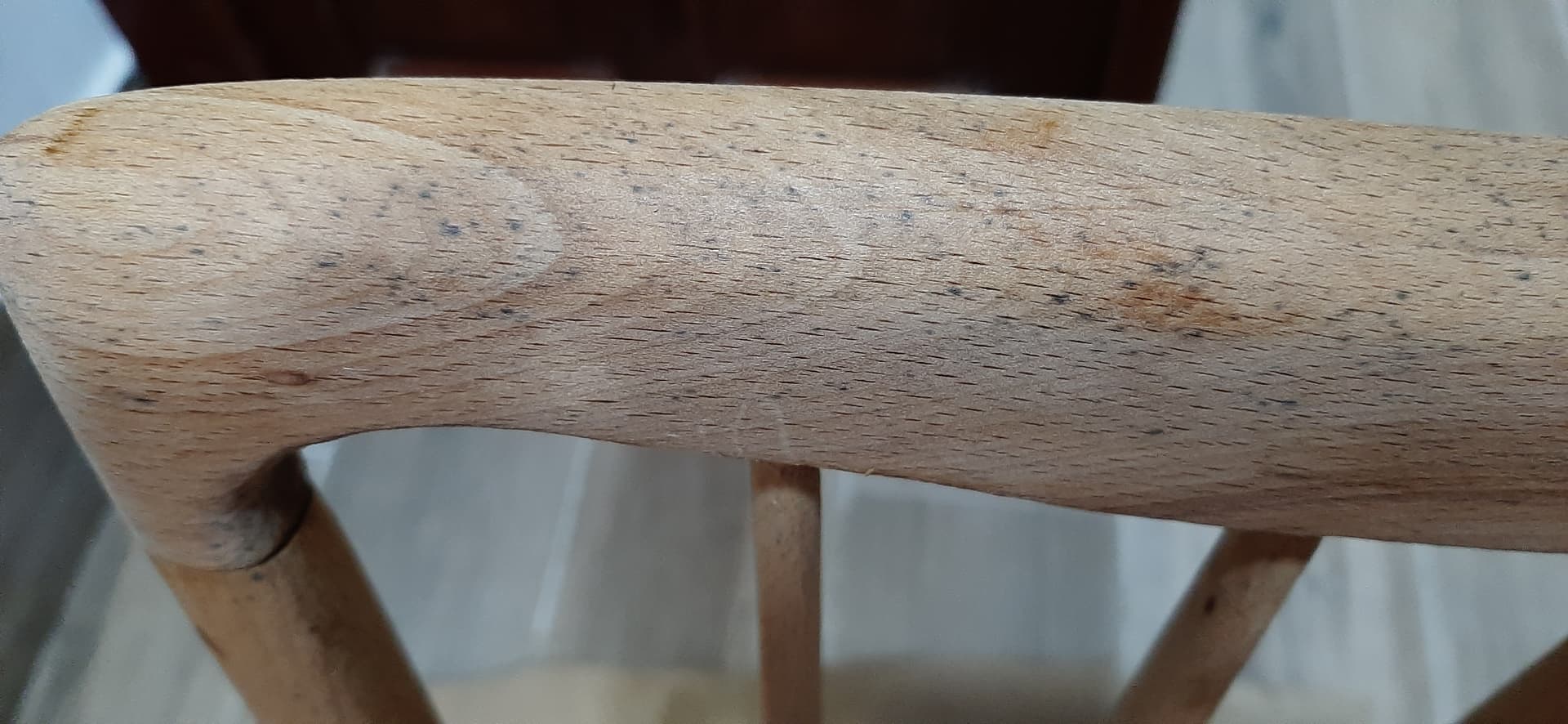 ¿Cómo eliminar manchitas negras? - Acabados - Foromadera